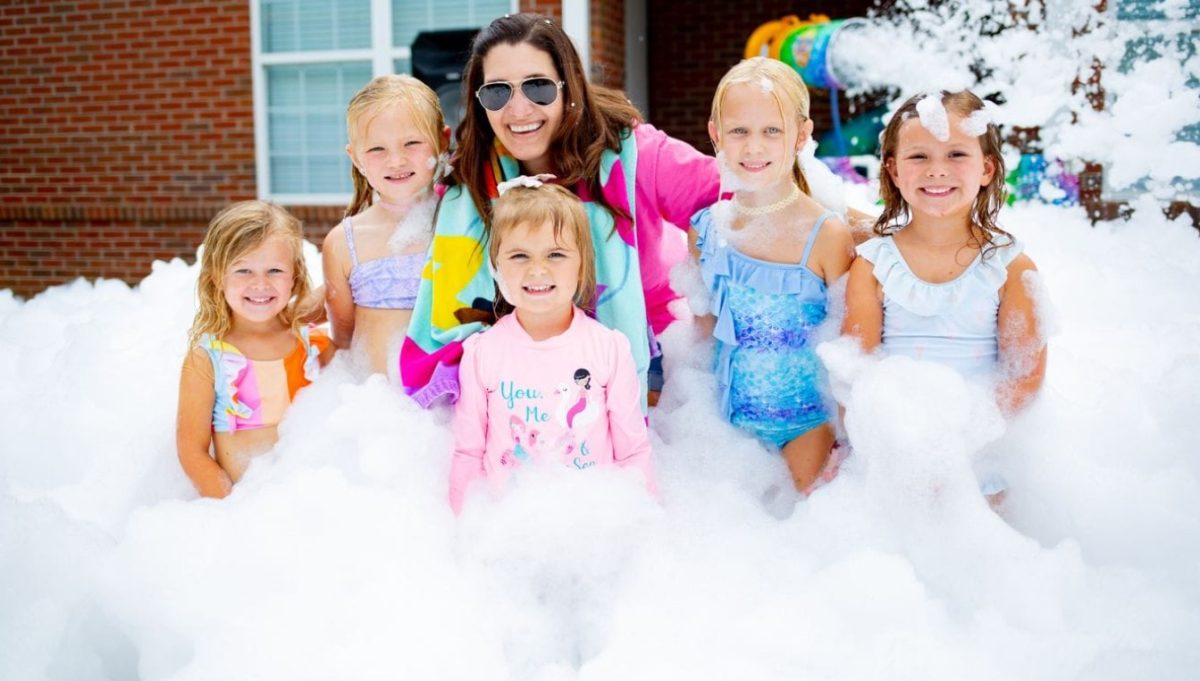 About Us - SplashTimesFun - Puget Sound's #1 Foam Party